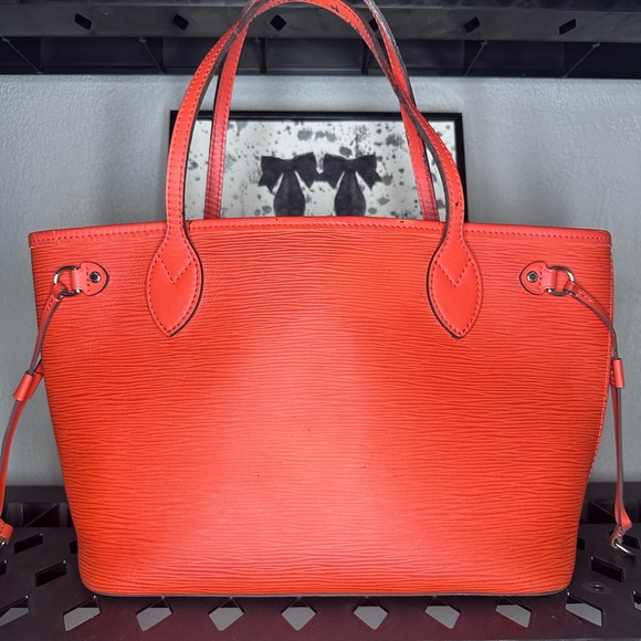 Louis Vuitton | Bags | Louis Vuitton Neverfull Pm Orange Epi | Poshmark